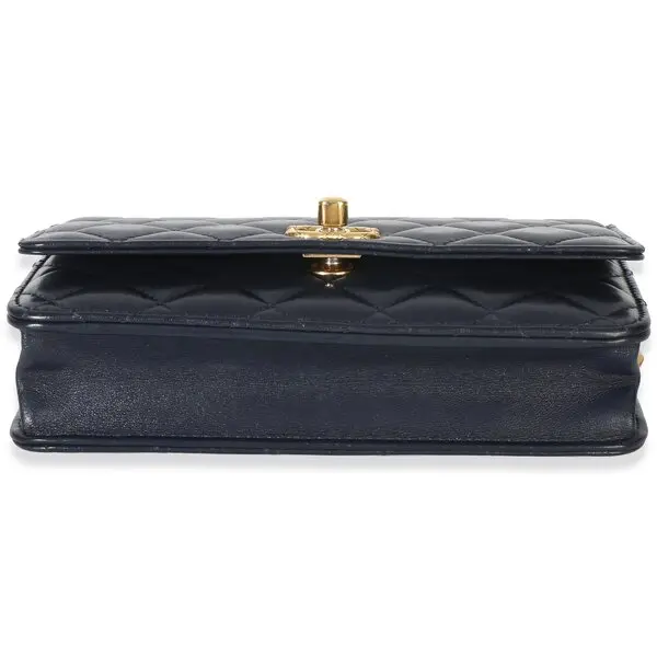 Chanel Quilted Lambskin Wallet On Chain - Blue