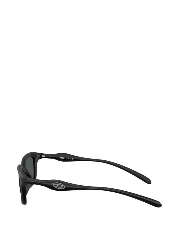 DIESEL® Rectangle Frame Sunglasses With Logo Plaque