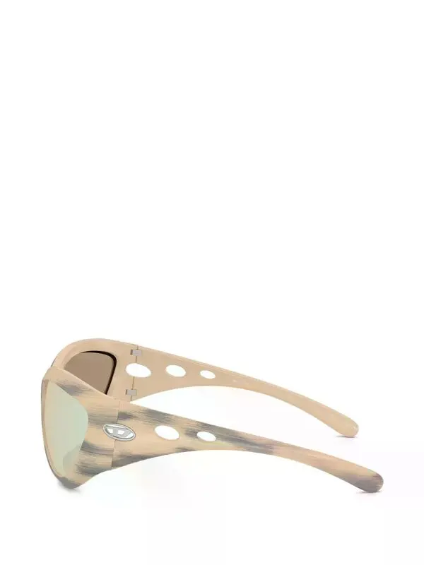 DIESEL® Cat Eye Frame Sunglasses