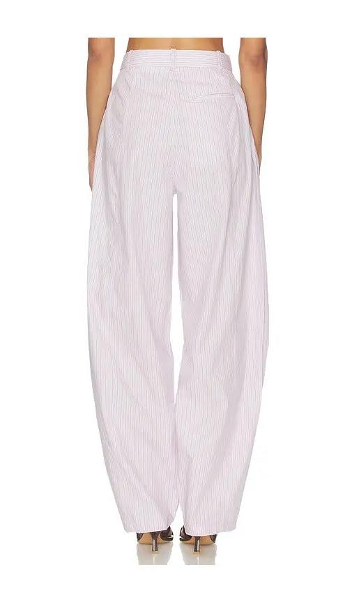 Ronny Kobo Davika Pant