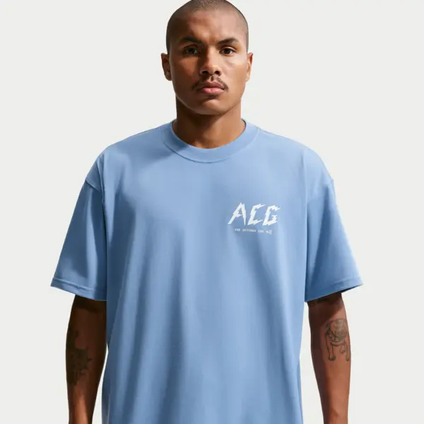 Nike Dri-fit T-shirt