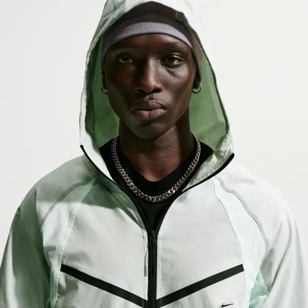 Nike Tech Dri-fit Woven Full-zip Color-block Windrunner Jacket