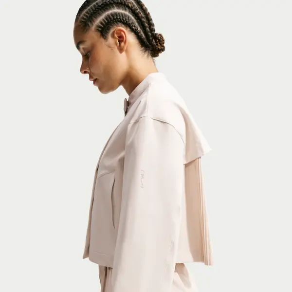 Nike 24.7 Perfectstretch Dri-fit Cropped Jacket
