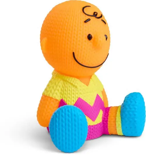 HANDMADE BY ROBOTS Peanutscharlie Brown