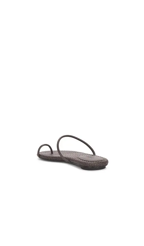 ST. AGNI Woven Minimal Slide Sandals