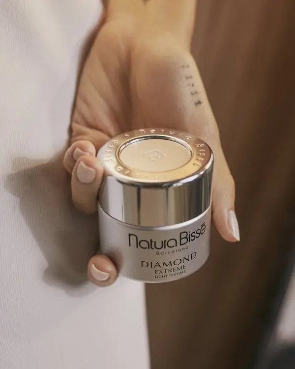 Quince Natura Bissé Diamond Extreme Light Texture Creme, Skincare