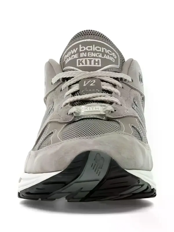 NEW BALANCE 991v2 Suede-panel Sneakers