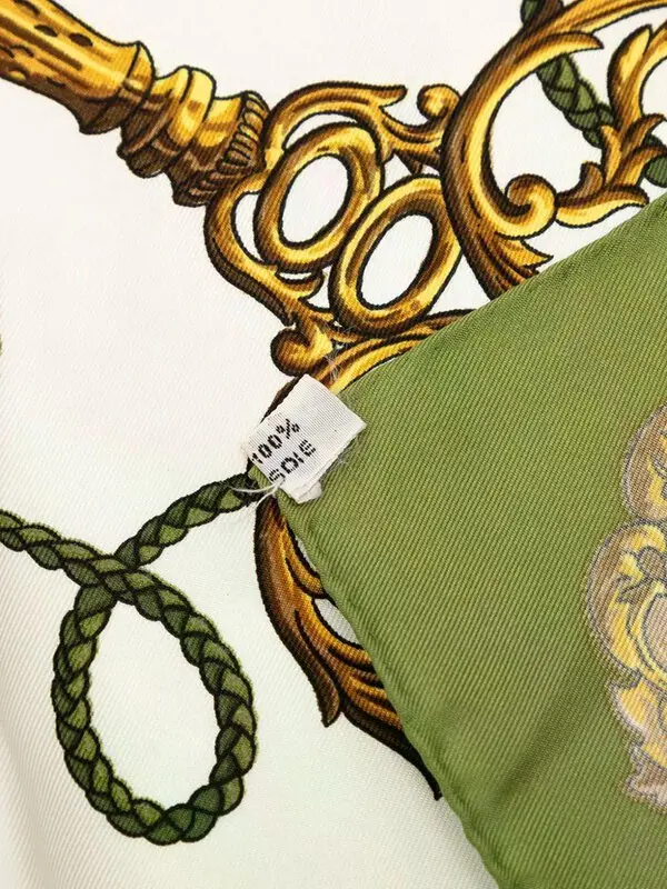 Hermès 2000-2020 Les Cles Silk Scarf 90 Scarves
