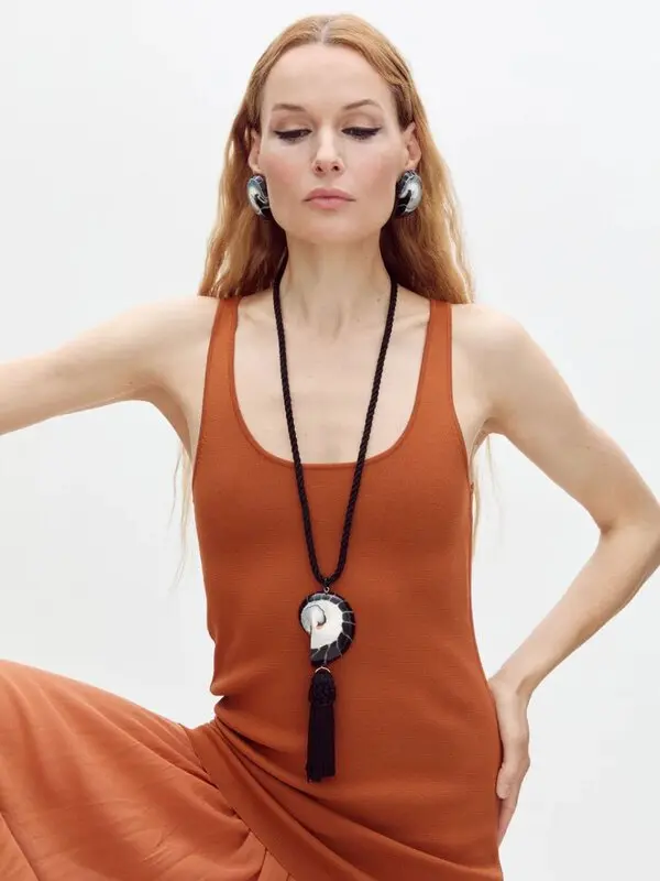 JULIETTA Nautilus Shell Tassel Necklace - Black