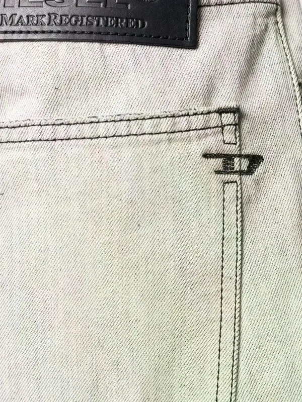 DIESEL® D-kras Slim-fit Jeans