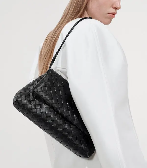 Bottega Veneta Leather Giorno Shoulder Bag - Gold