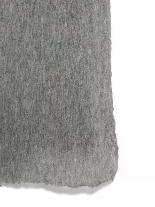 PIN1876 Frayed-edge Scarf
