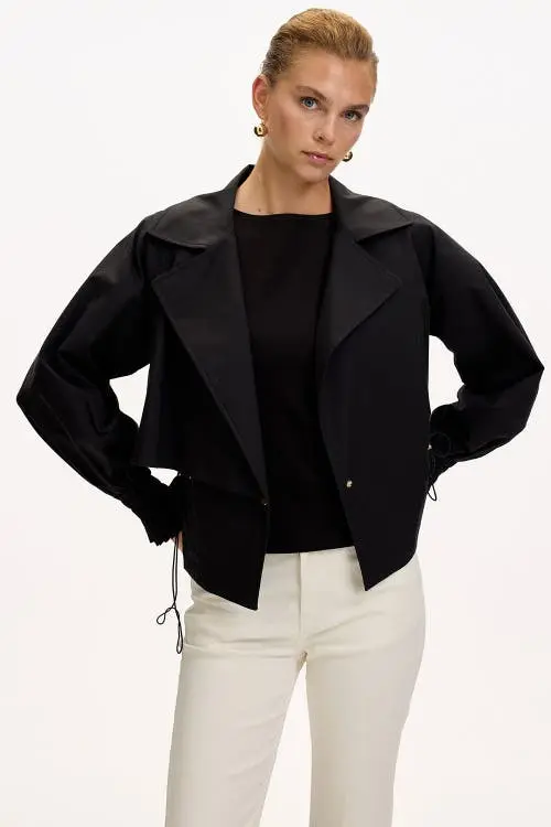 EXQUISE Yareli Shirt Collar Cotton Jacket