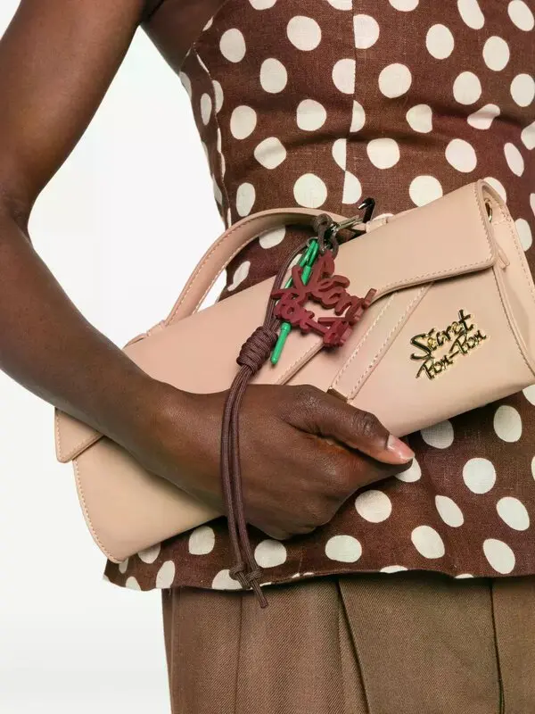 SECRET PON-PON Clutch Bag