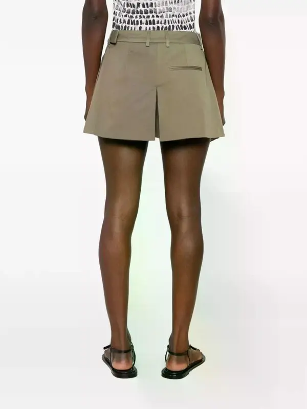NINA 14.7 Tailored Shorts With Pleated Detail
