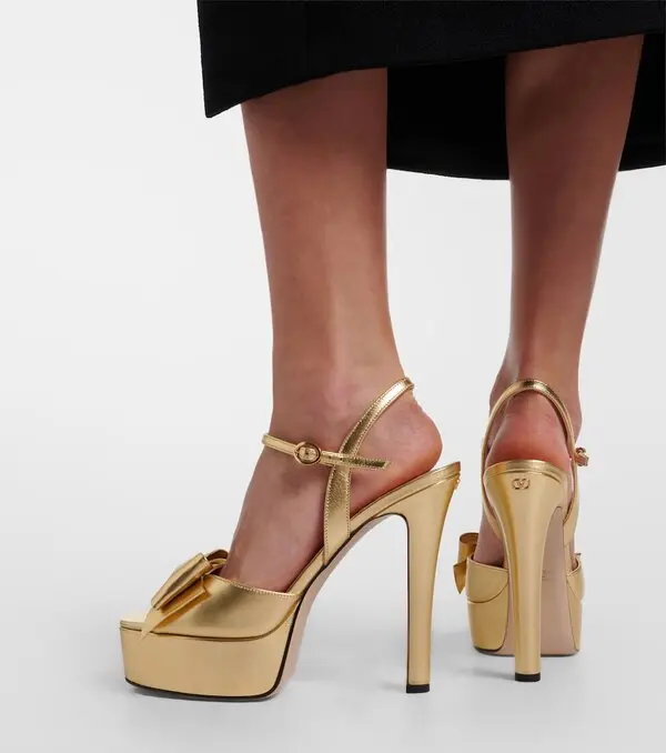 Valentino Garavani Metallic Leather Platform Sandals With Bow Detailing - Gold