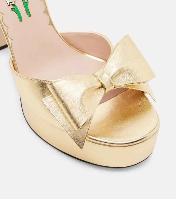 Valentino Garavani Metallic Leather Platform Sandals With Bow Detailing - Gold
