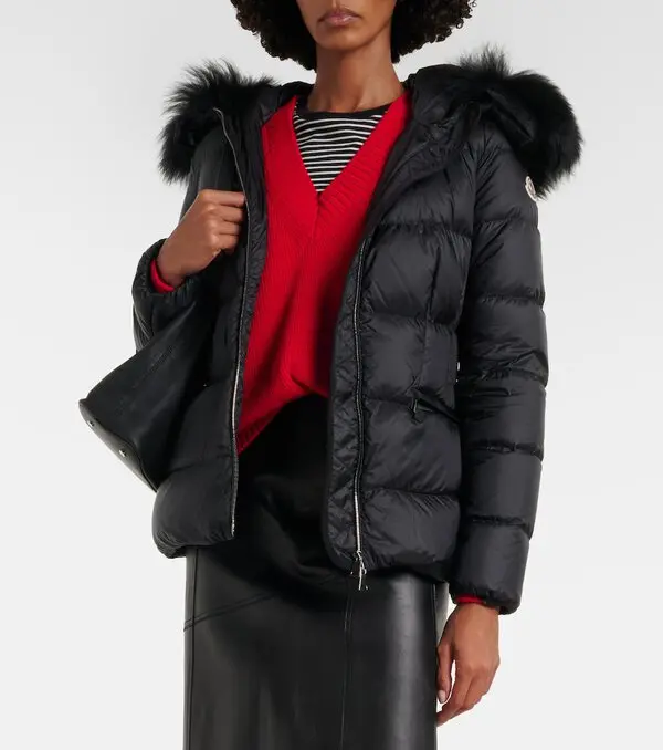 Moncler Boed Down Jacket With Shearling Trim - Black