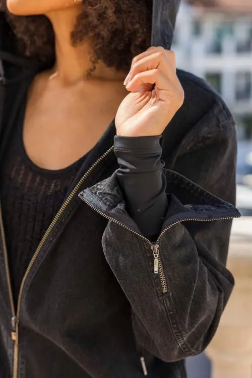 LAS LOUNGEWEAR Compression Sleeve Hoodie - Black