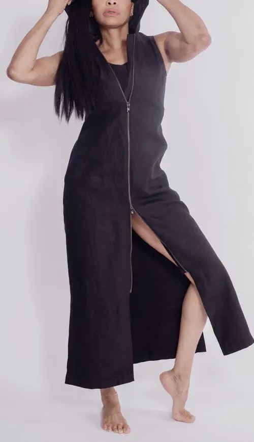 LAS LOUNGEWEAR Leeward Linen Maxi Dress With Hood