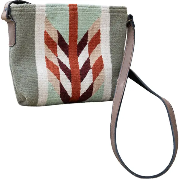 AMASOUK Tierra Verde Crossbody Bag - Red
