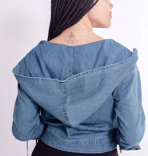 LAS LOUNGEWEAR Cropped Jacket With Zippered Sleeves And Hood