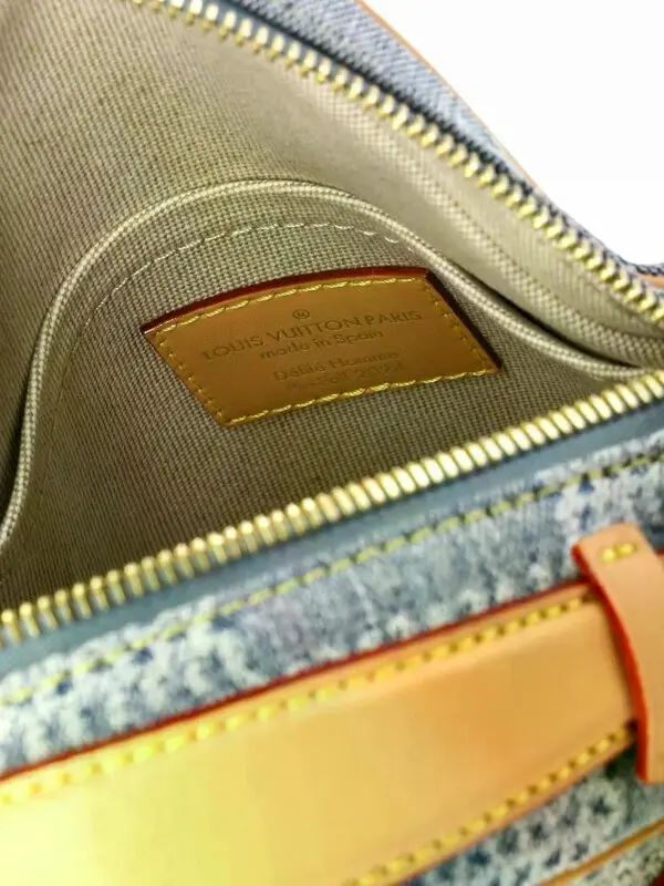 LOUIS VUITTON Damier 3d Denim Chess Messenger Bag
