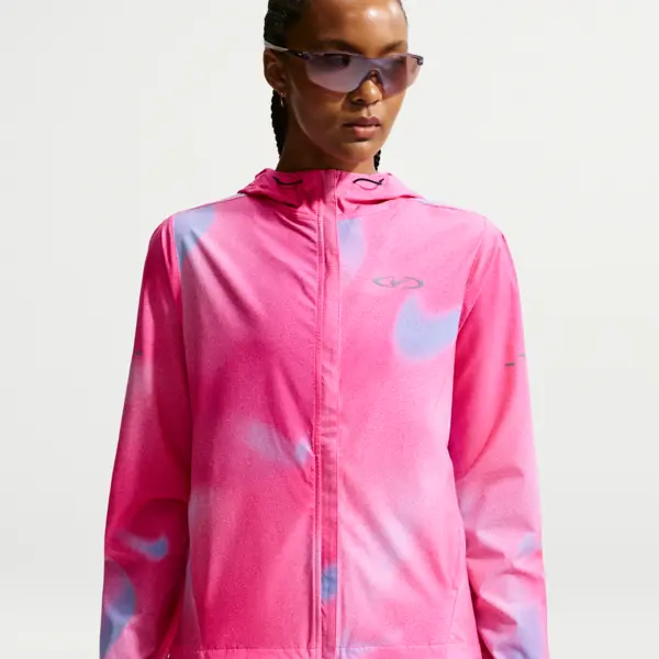 Nike Swift Repel Packable Running Jacket - Pink