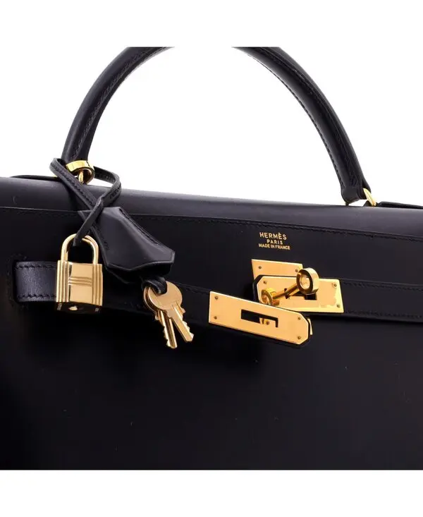 Hermès Kelly 32 Handbag Black Box Calf With Gold Hardware - Noir