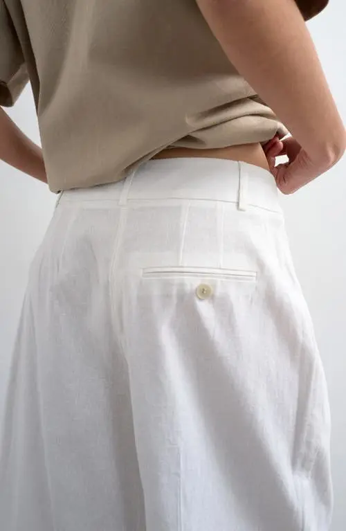 Topshop Linen Blend Wide-leg Bermuda Shorts With Pleats