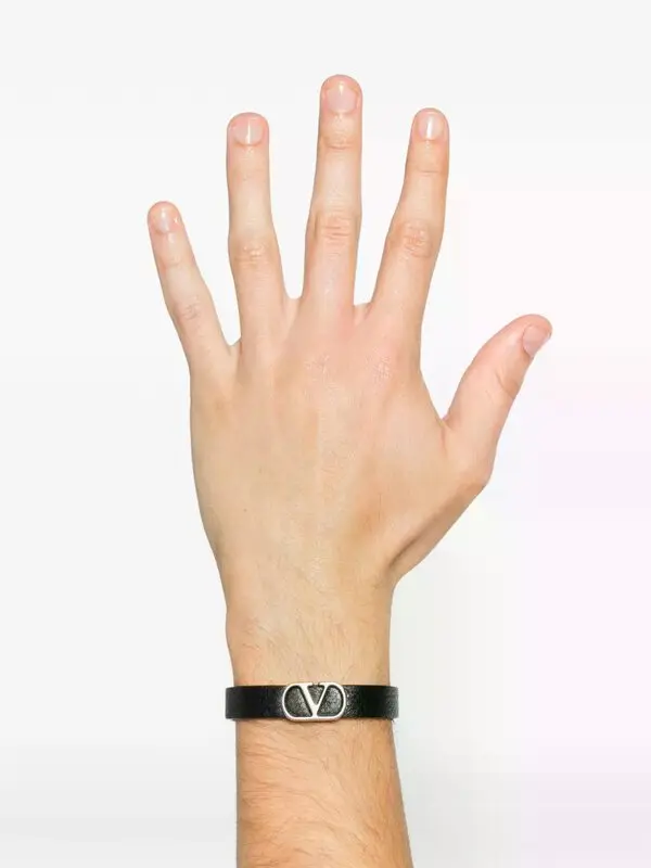 Valentino Garavani Vlogo Signature Leather Bracelet - Black