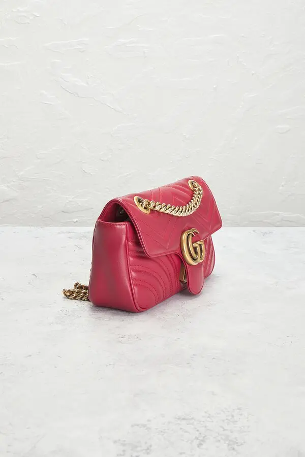 Gucci Gg Marmont Quilted Leather Shoulder Bag