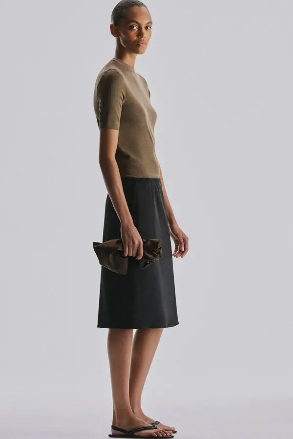 THE ROW Ozzi Silk Jersey Top - Nut Brown