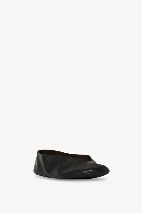 THE ROW Fay Flat Two Slip-on Shoes - Black