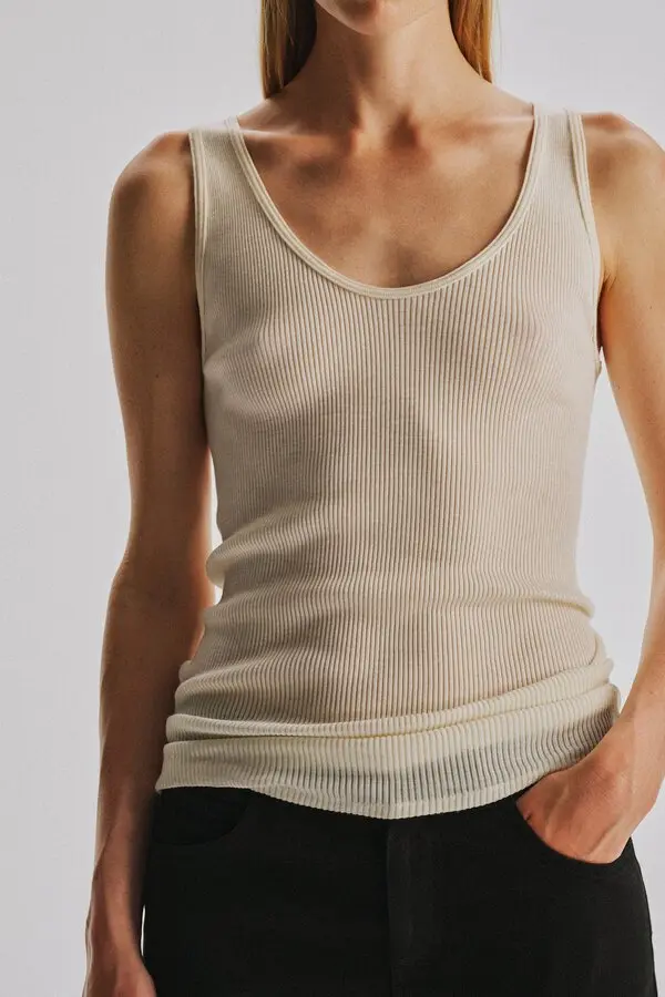 THE ROW Danel Tank Top In Lightweight Jersey - Ivory