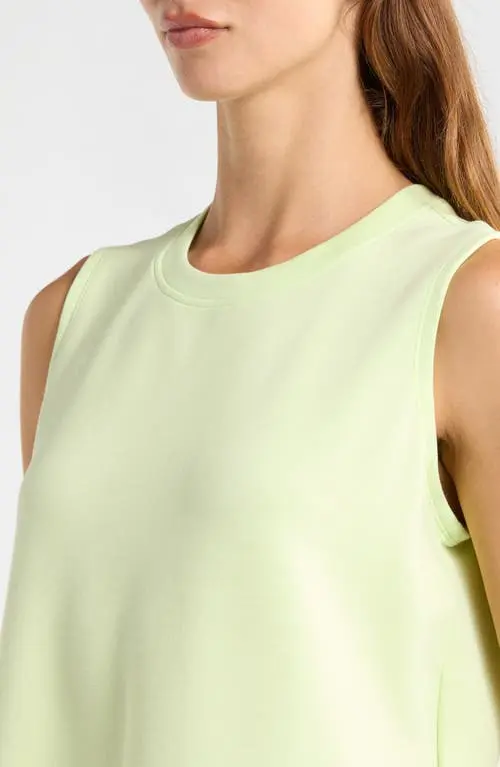 Spanx Lightweight Crewneck Tank With High-low Hem - Zest