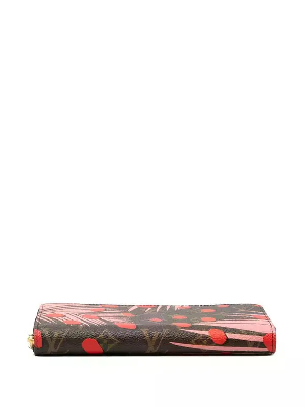 LOUIS VUITTON 2016 Monogram Jungle Dots Zippy Wallet Long Wallets