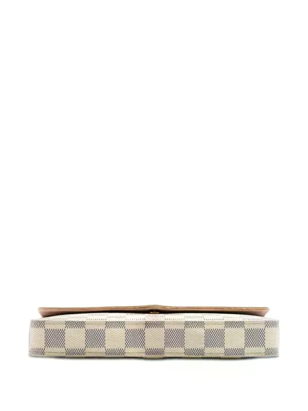 LOUIS VUITTON Damier Azur Pochette Felicie - White