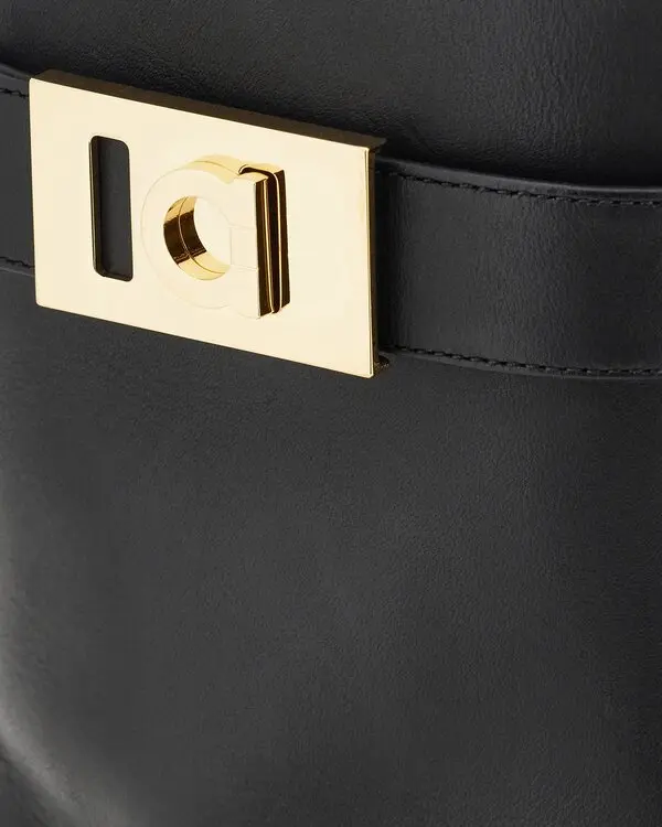 FERRAGAMO Elizia 40 Leather Ankle Boots