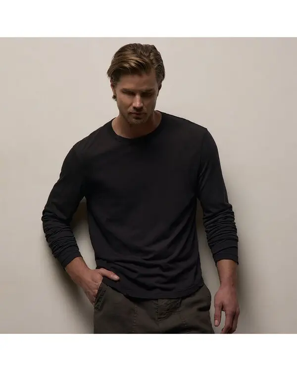 JAMES PERSE Shirttail Hem Crew Tee - Black