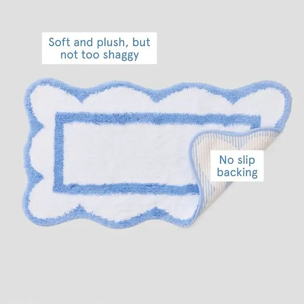 WEEZIE Scallop Bath Rug - Sky Blue