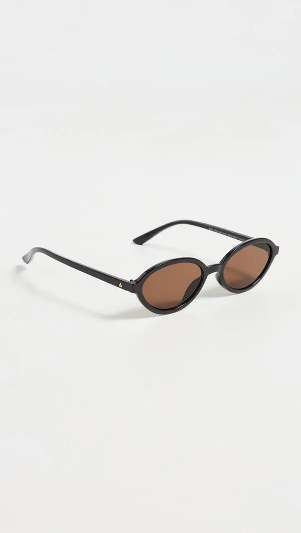 AIRE Pyxis Oval Sunglasses