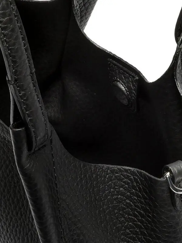 GIANNI CHIARINI Dua Maxi Grained Leather Shoulder Bag With Pouch - Nero