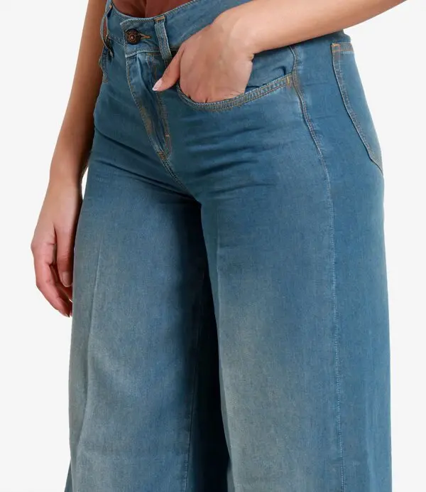 PEOPLE High Rise Flared Leggings With Sandblasted Effect