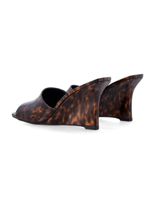 STUART WEITZMAN Vinnie Wedge Mule