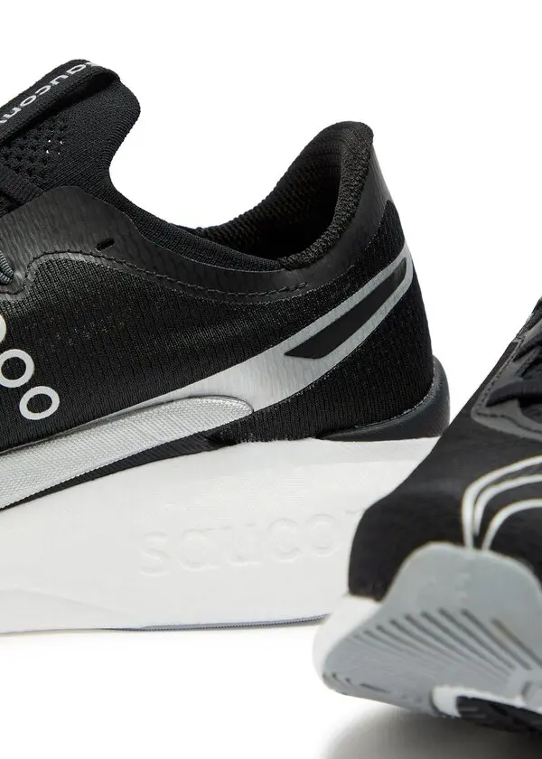 Saucony Endorphin Pro 5 Panelled Mesh Sneakers