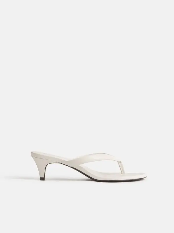 REFORMATION Amelia Heeled Thong Sandal - Ivory