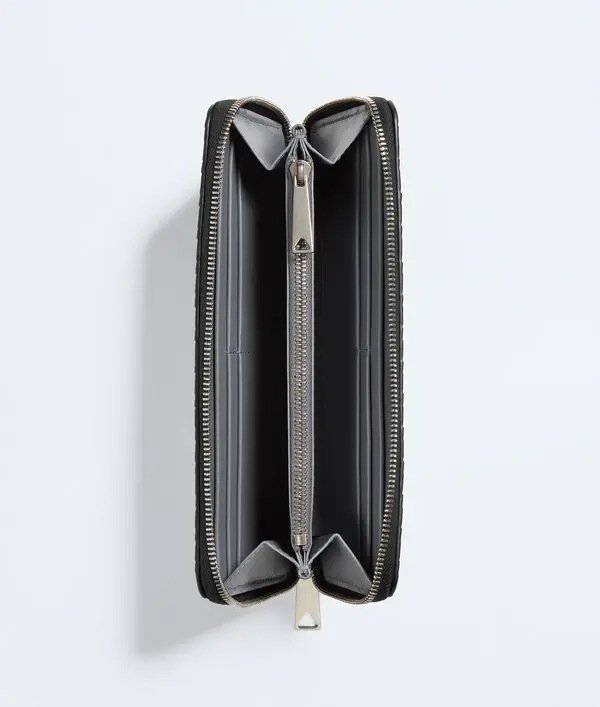 Bottega Veneta Intrecciato Piccolo Zip-around Wallet