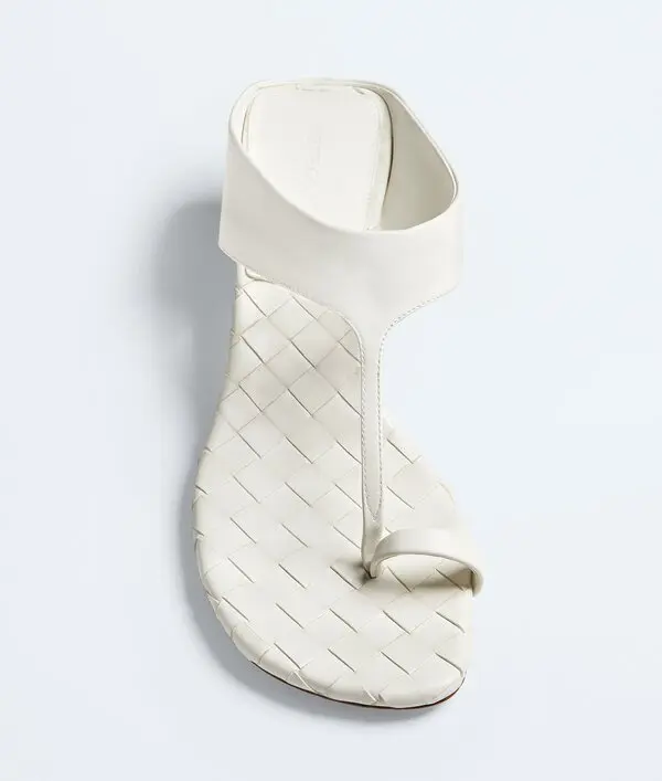 Bottega Veneta Livia Thong - Alabaster