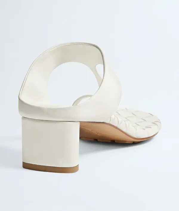 Bottega Veneta Livia Thong - Alabaster